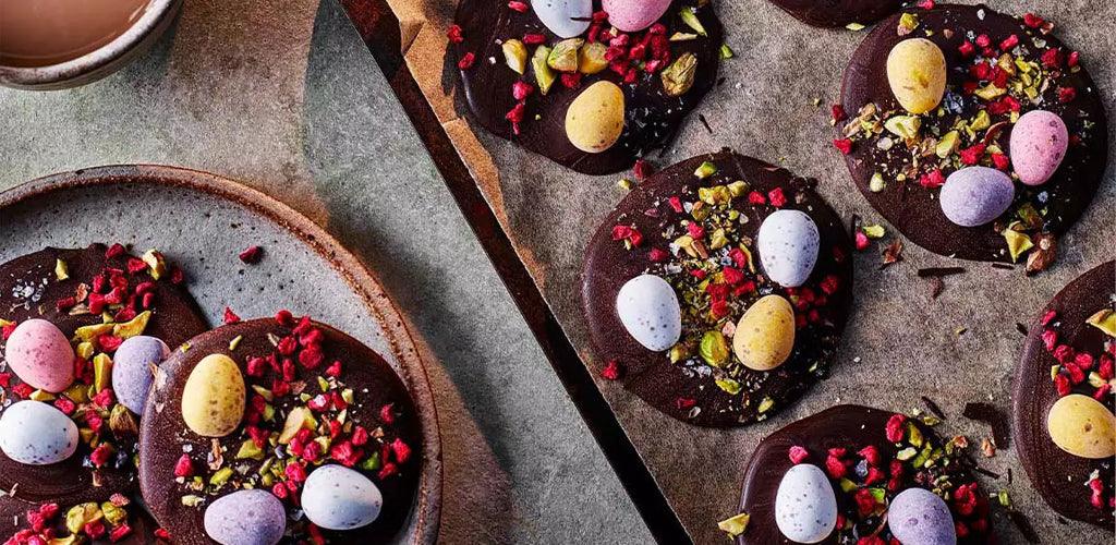 Mini Egg Chocolate Thins Recipe | Easy No-Bake Easter Treats | LemonSalt