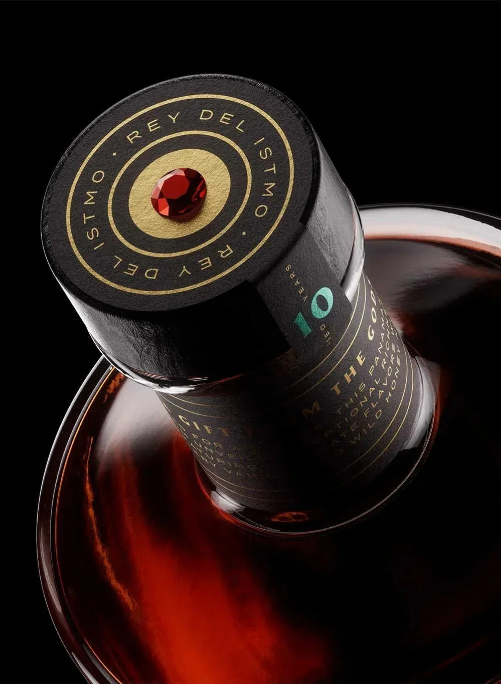 Buy Rey Del Istmo Premium 10 Year Old Golden Rum (700ml) Online | UK ...